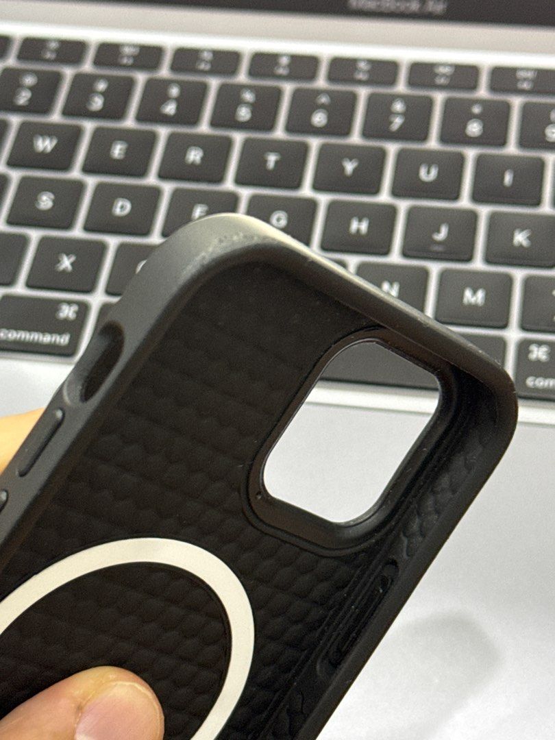 iPhone 12 Pro MagSafe case Rhinoshield Bugcat Capoo, Mobile Phones ...