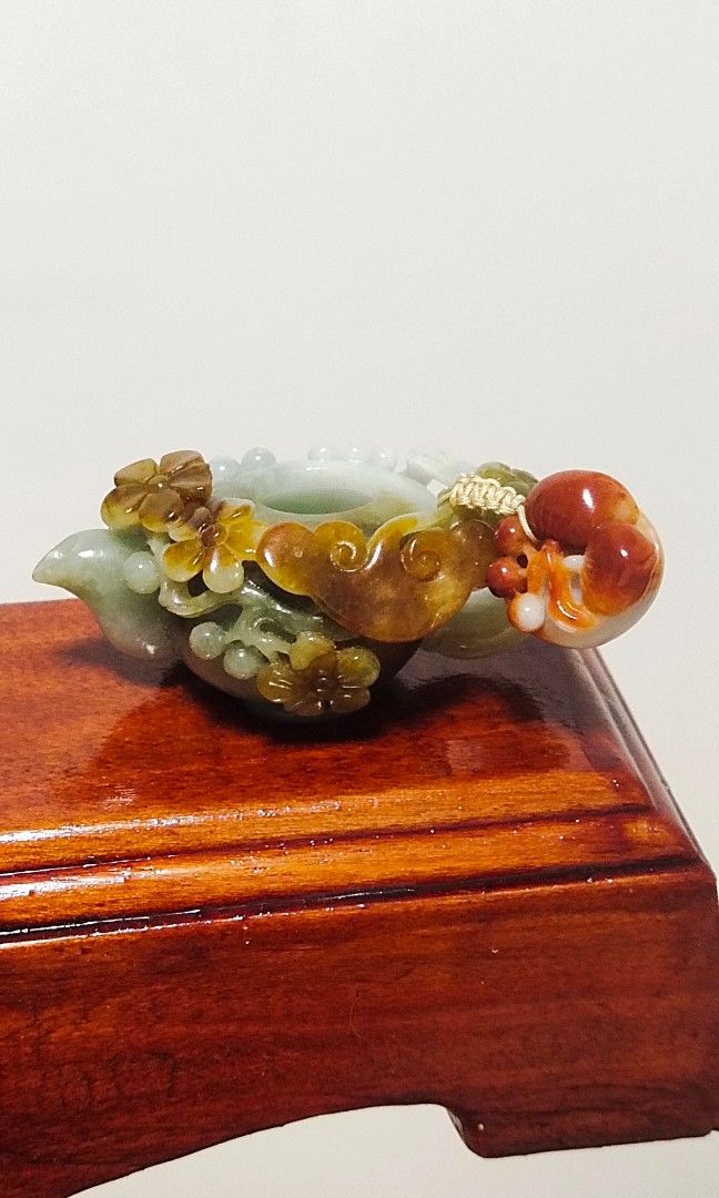 Jadeite display set, Hobbies & Toys, Stationery & Craft, Handmade Craft ...