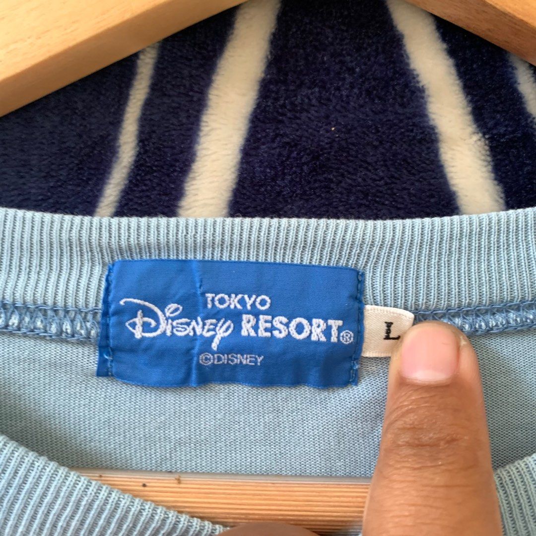 Kaos Disney Stitch, Fesyen Pria, Pakaian , Atasan di Carousell