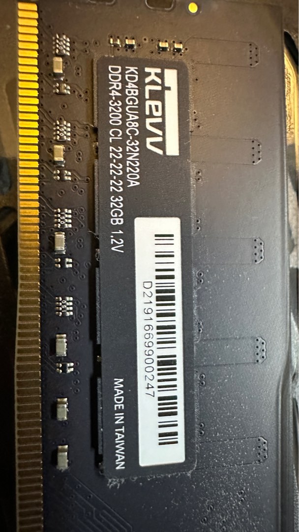 KLEVV 32GB DDR4 3200 CL22 UDIMM RAM, Computers & Tech, Parts ...
