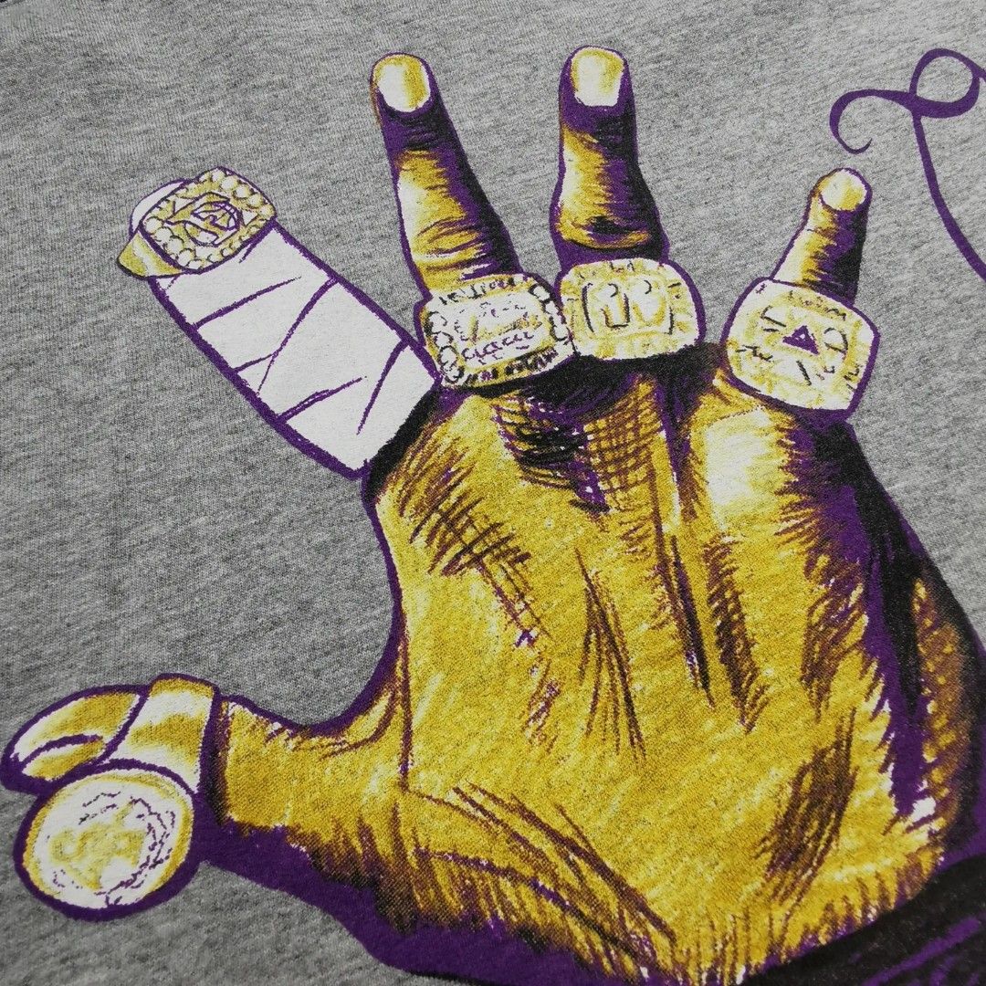 Kobe Bryant "Only Kings Have Rings", Men's Fashion, Tops & Sets ...