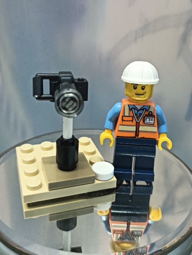 Lego Cameraman minifigures, Hobbies & Toys, Toys & Games on Carousell