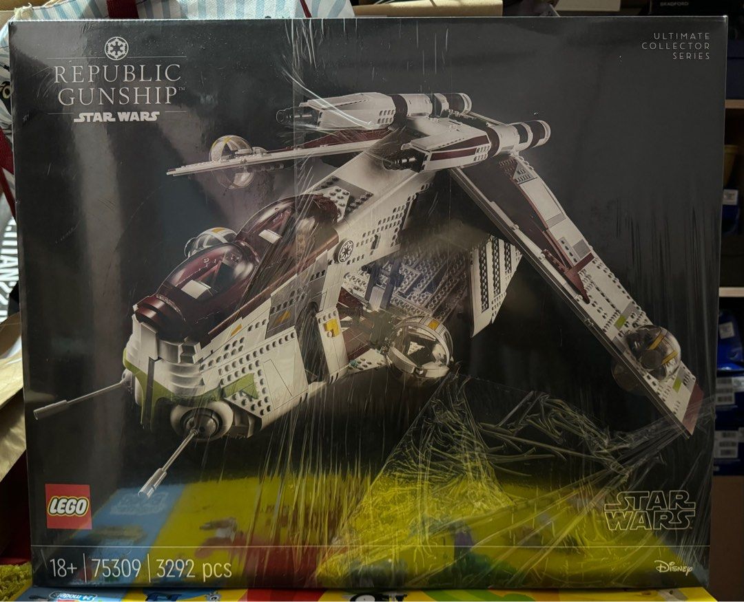 Lego UCS Republic Gunship, Hobbies & Toys, Toys & Games on Carousell