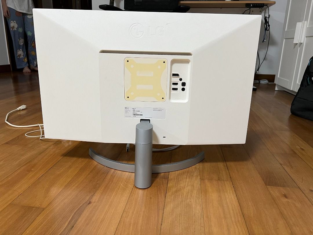 LG 27UL500 27 inch UHD 4K Monitor, Computers & Tech, Parts ...