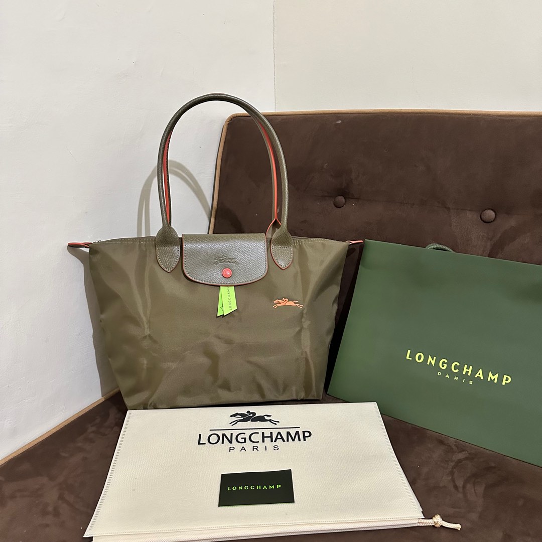 Longchamp Club Long handle, Luxury, Bags & Wallets on Carousell
