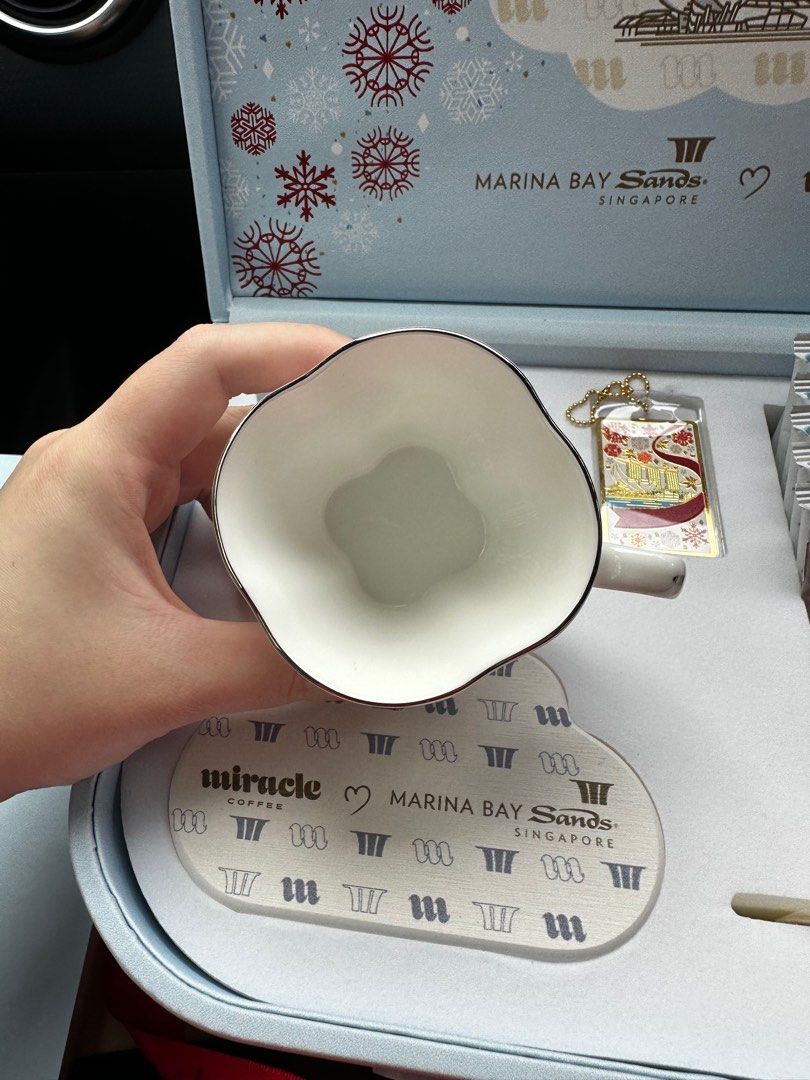 Mbs Miracle Premium Gift set, Food & Drinks, Gift Baskets & Hampers on ...