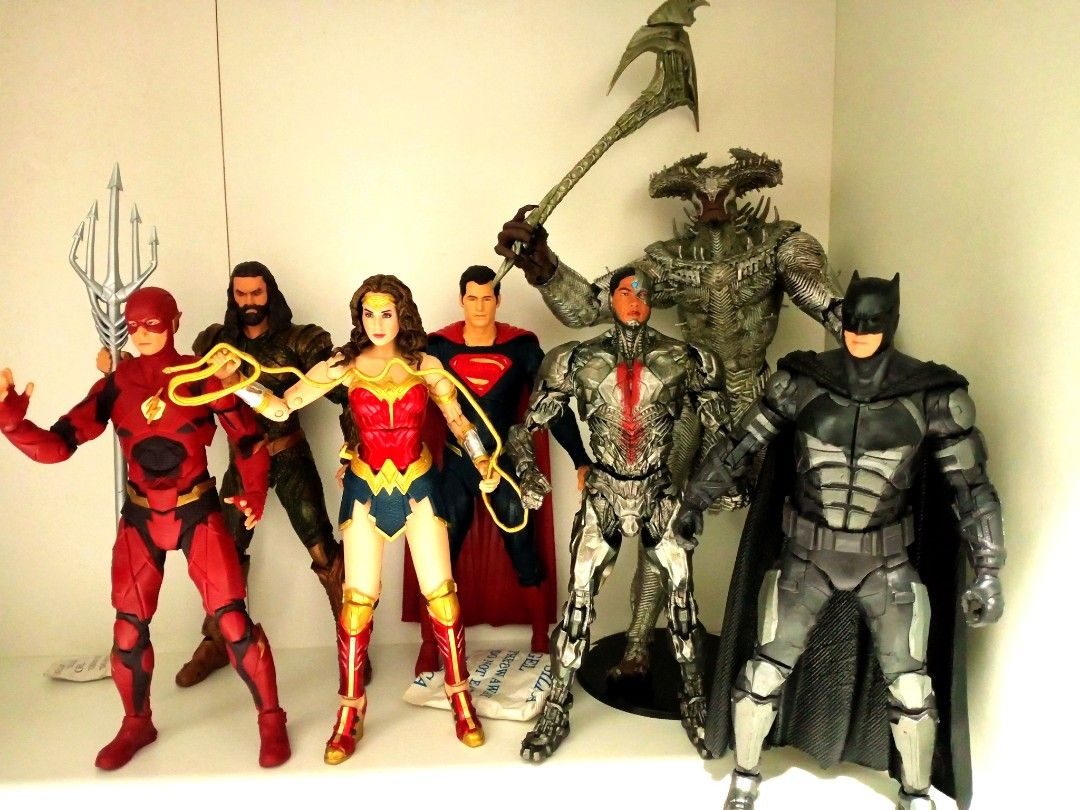 McFarlane Justice League Steppenwolf Batman, Hobbies & Toys, Toys ...