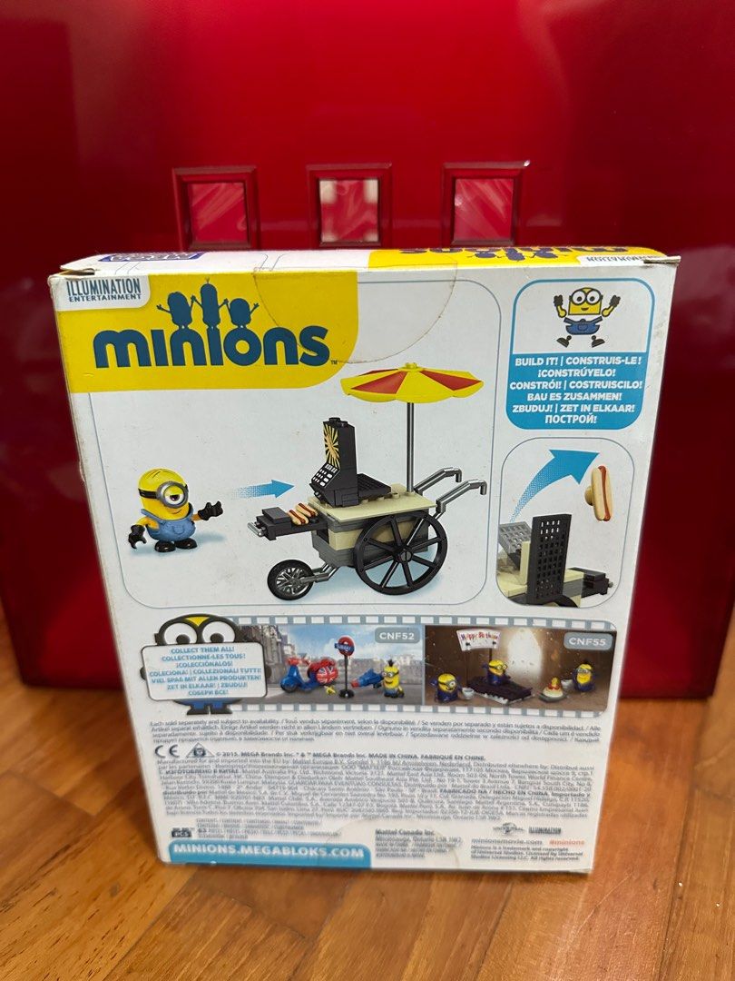 Mega bloks Minions flying hot dogs, Hobbies & Toys, Toys & Games on ...