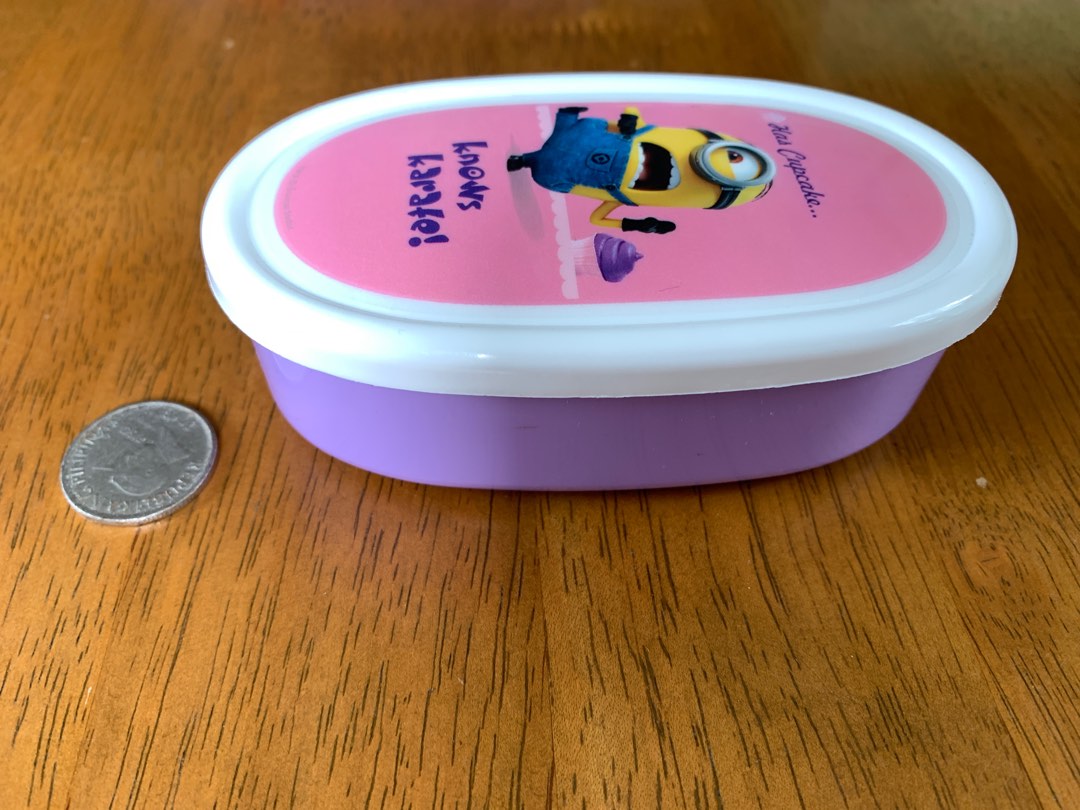 Minion lunch box made in Japan, Hobbies & Toys, Memorabilia ...