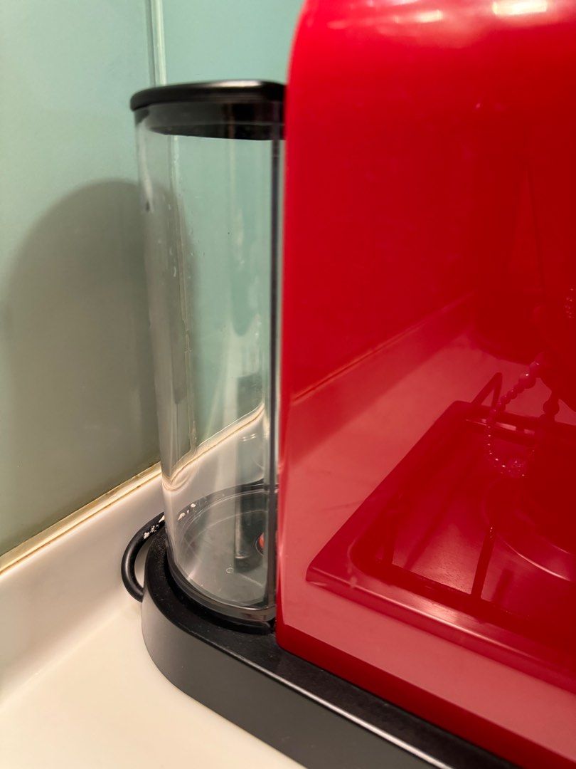 Nespresso Coffee Machine old model ESSENZA, TV & Home Appliances ...