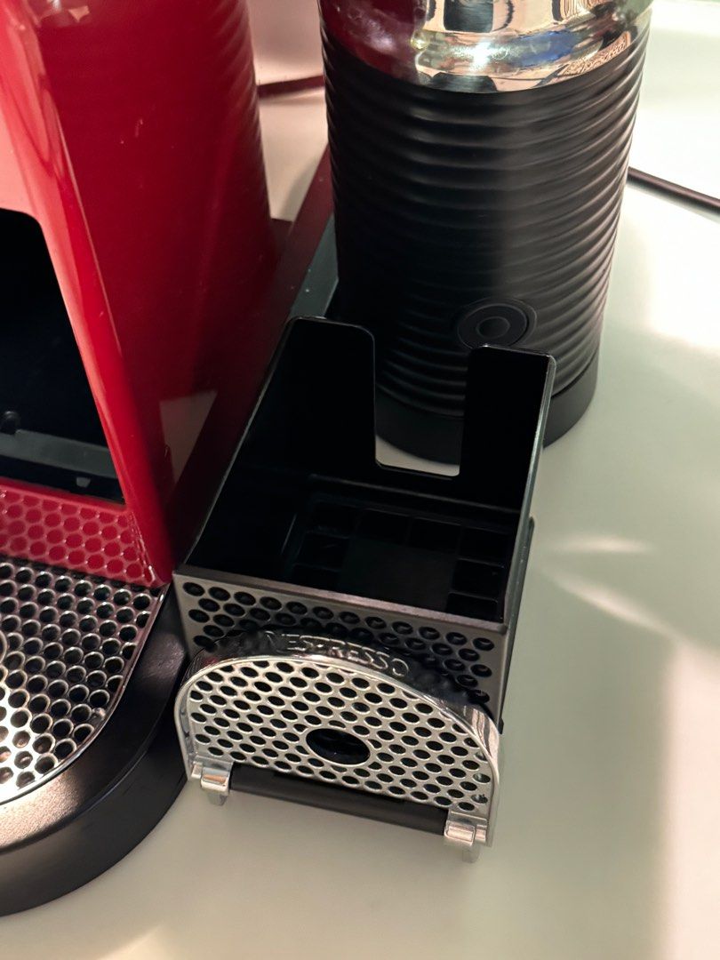 Nespresso Coffee Machine old model ESSENZA, TV & Home Appliances ...