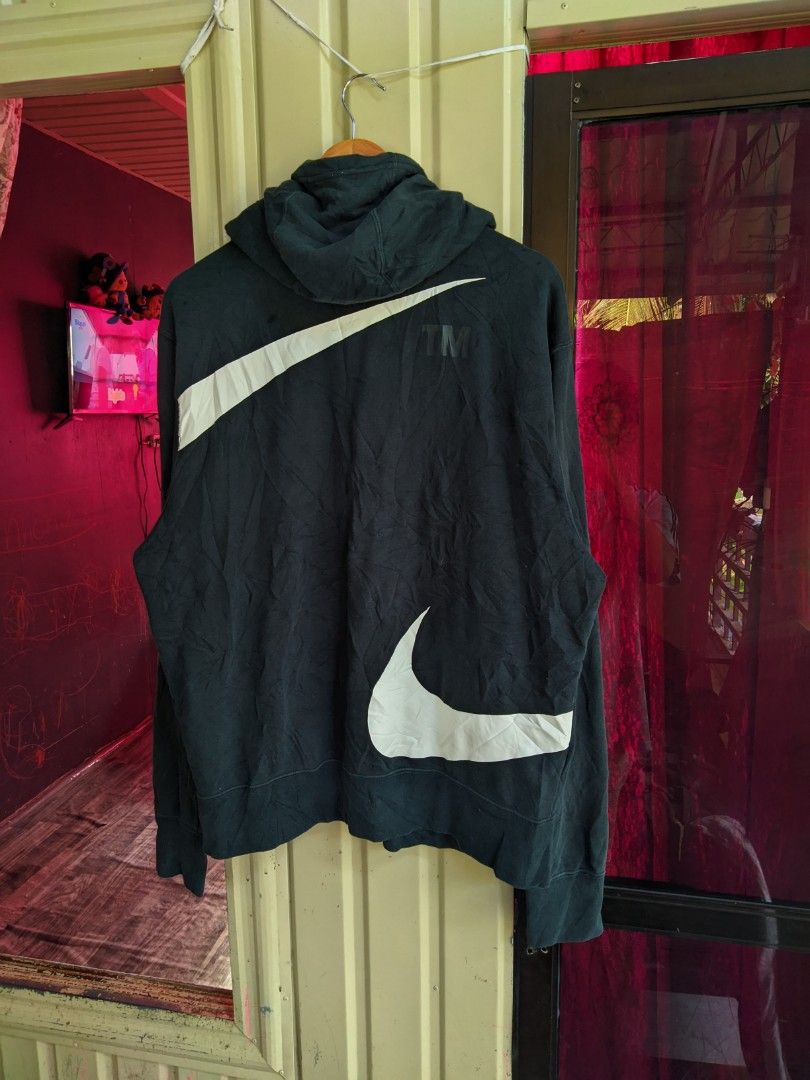 Nike Wrap Around Swoosh, Men's Fashion, Tops & Sets, Hoodies on Carousell