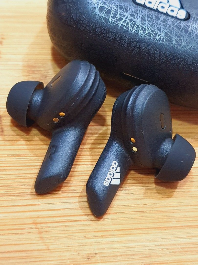 Original Adidas Z.N.E.True Wireless Earbuds with Active Noise ...