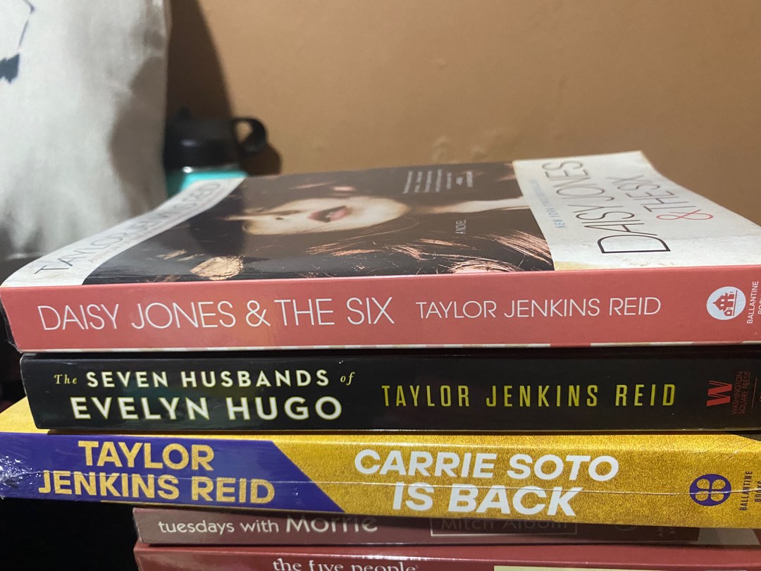 Pre-loved books, Hobbies & Toys, Books & Magazines, Fiction & Non ...