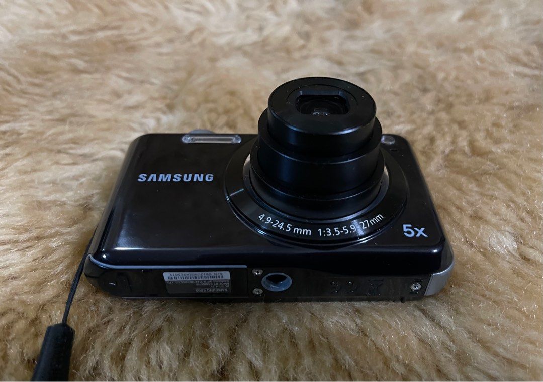 Samsung ES65 Digital Camera, Photography, Cameras on Carousell