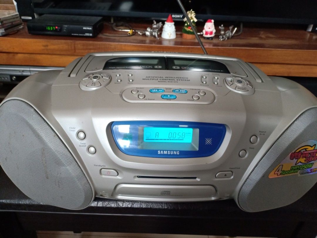 Samsung Portable CD Cassette Radio Boombox, Audio, Portable Music ...