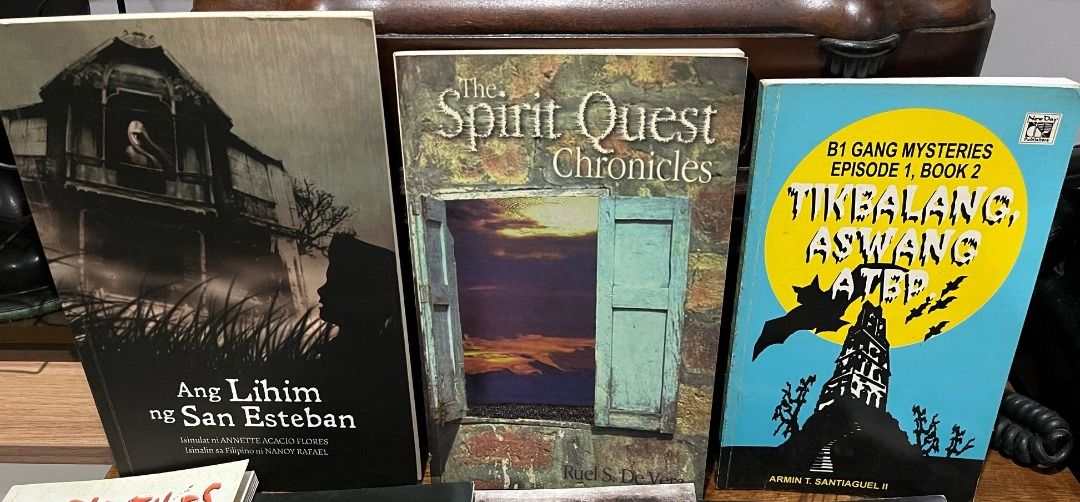 Set of Eight (8) Various Filipino Horror Story Books, Hobbies & Toys ...