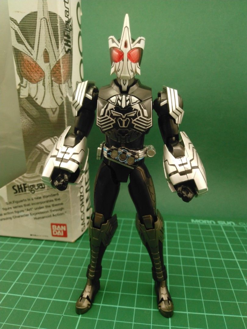 S.H.Figuarts Kamen Rider OOO Sagohzo Combo, Hobbies & Toys, Toys ...