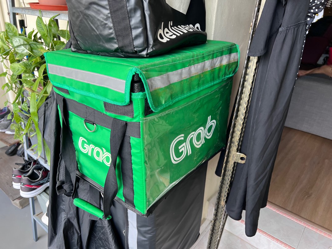 Small Grab Delivery Bag, Motorcycles, Motorcycle Accessories on Carousell