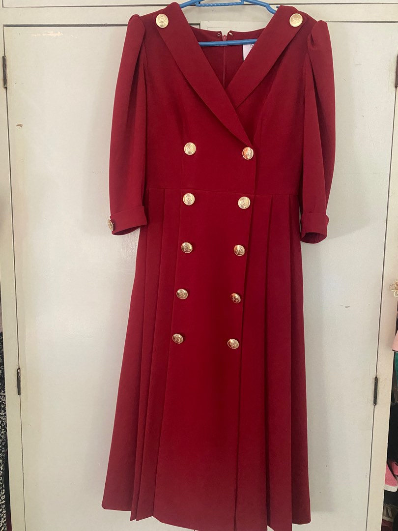 Soon Manila Leslie dress in deep red, Women's Fashion, Dresses & Sets ...
