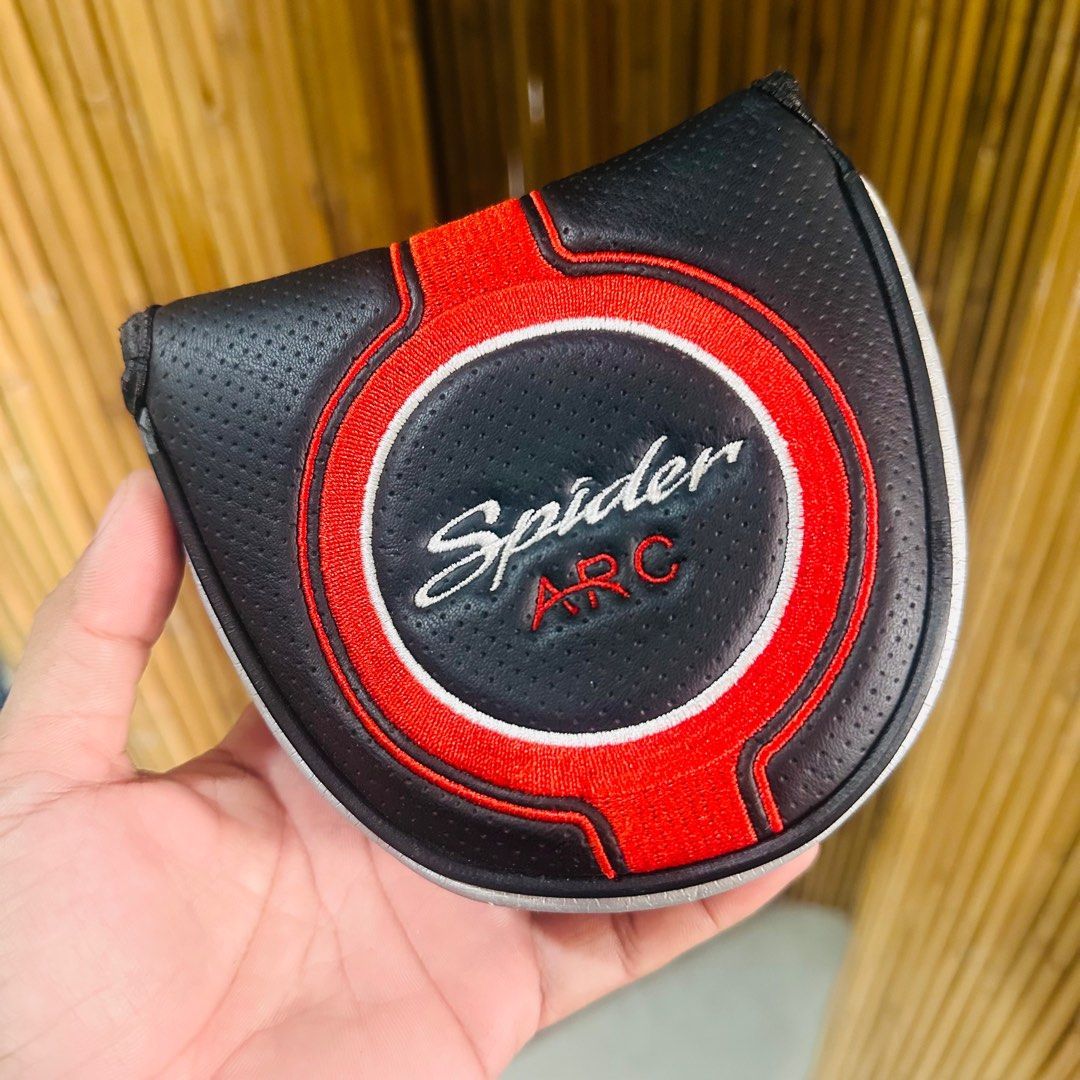 TAYLORMADE SPIDER ARC Putter Head Cover - PreOwned, Sports Equipment ...