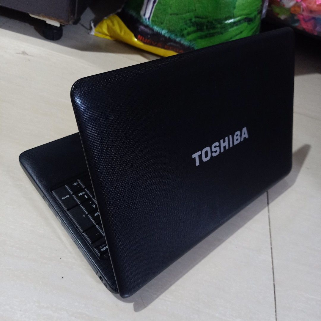 Toshiba Laptop, Core i5 8gb ram 500gb hdd, no issue 15.6 inches ...