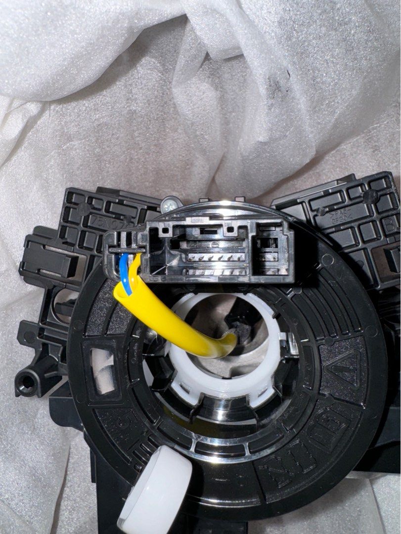 Toyota raize switch assey with steering wheel clock spring, Car ...