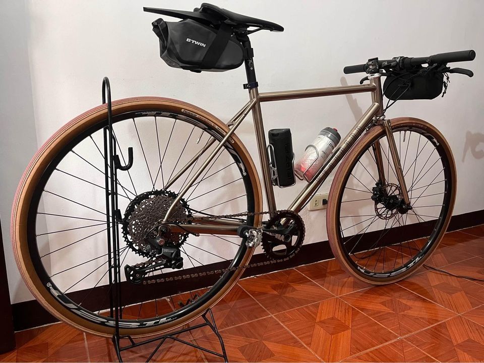 Tsunami Seaboard CX01 Gravel Bike, Sports Equipment, Bicycles & Parts, Bicycles on Carousell