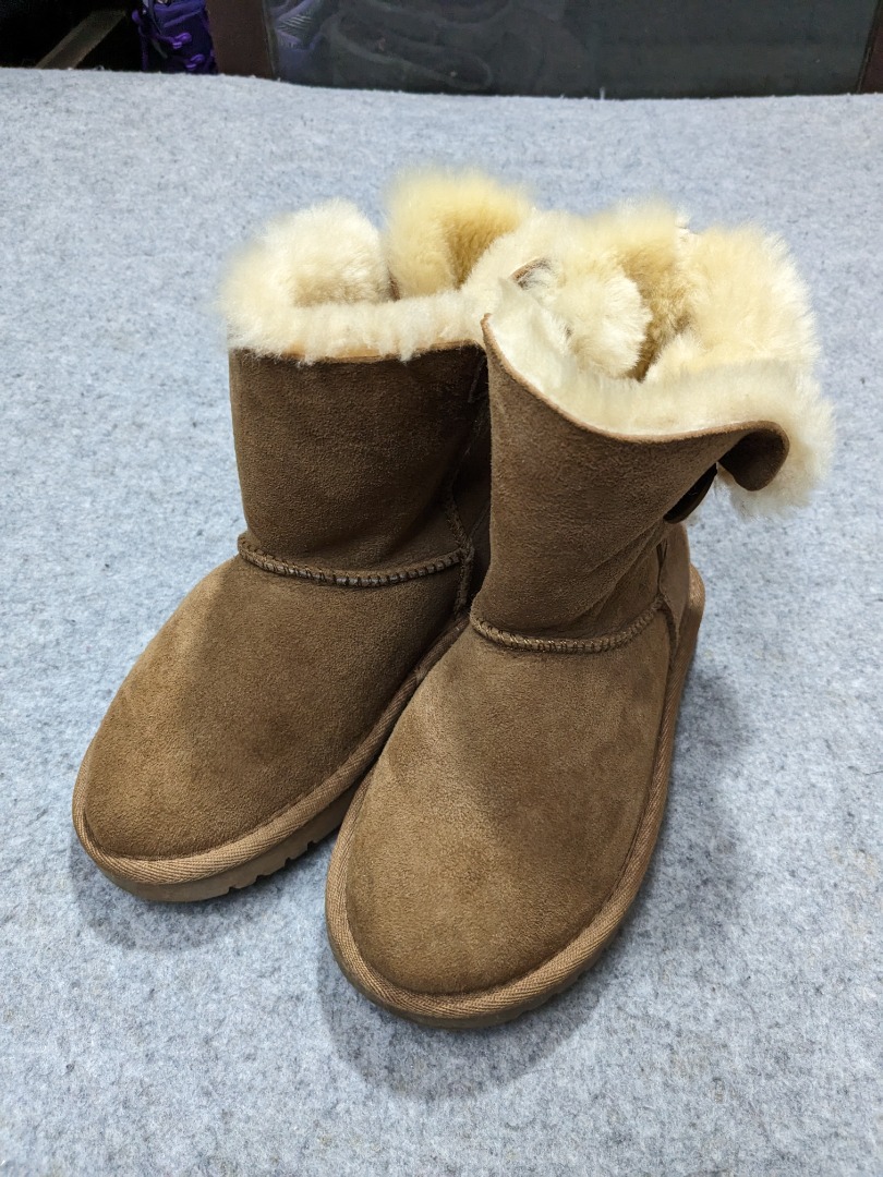 UGG Bailey Button II Chestnut Brown Boot Size US 13/1 JP 22cm Kids ...