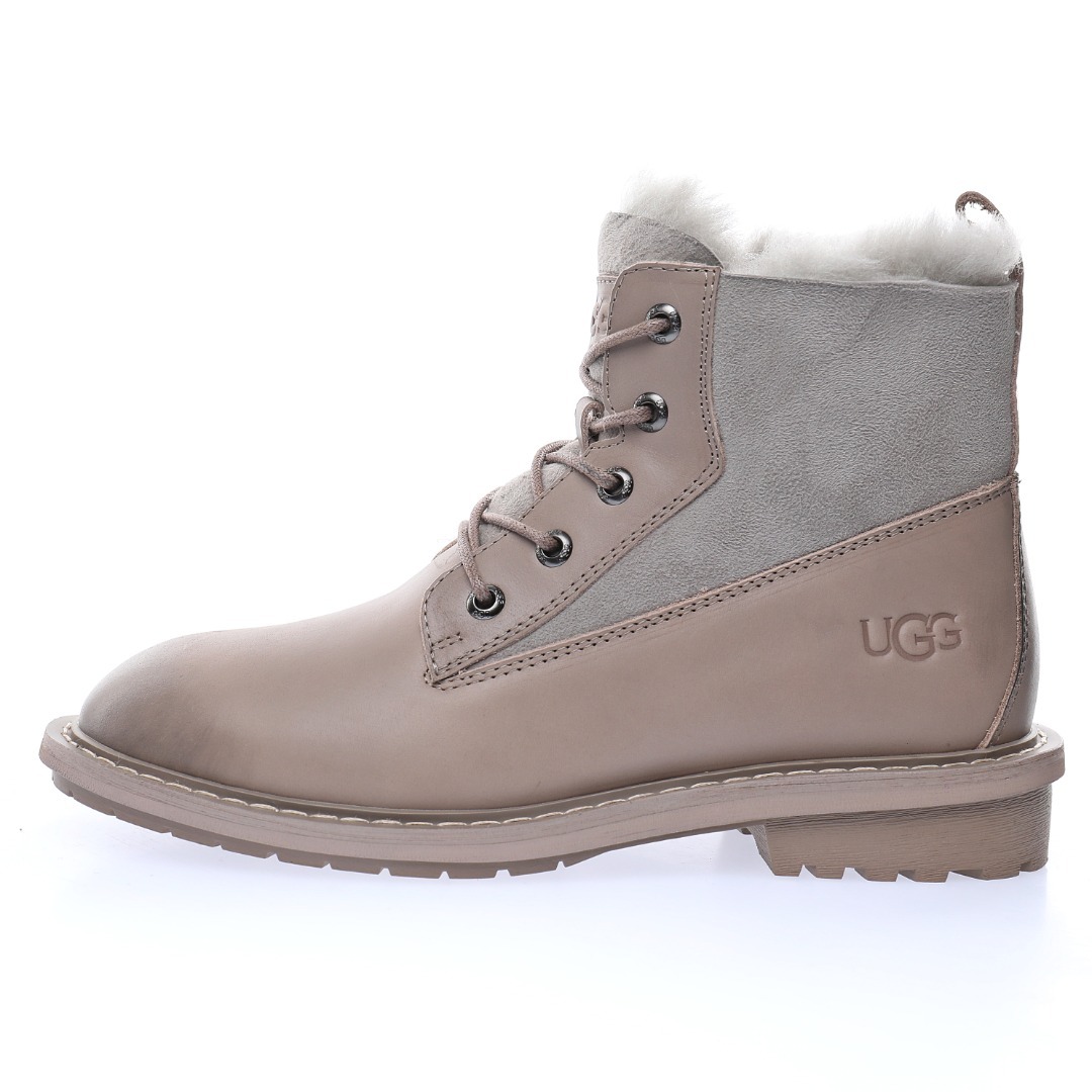 UGG W Ball Fy Rutton II, Women's Fashion, Footwear, Boots on Carousell