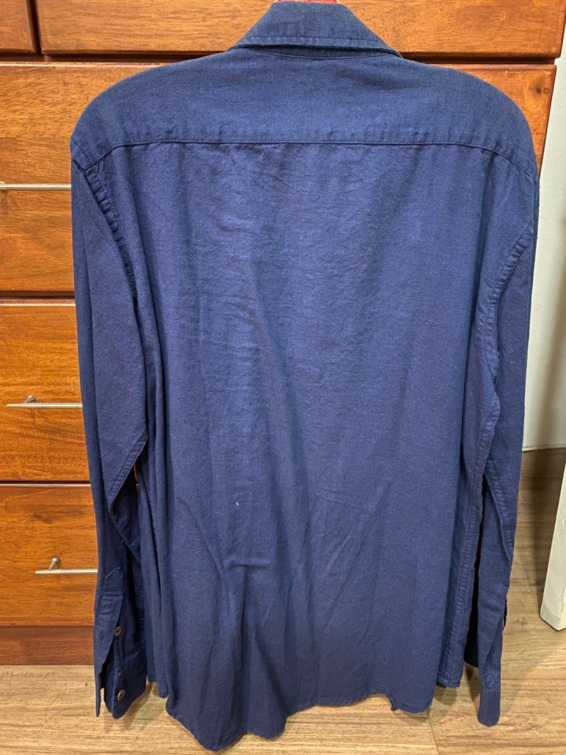 Uniqlo blue shirt, Men's Fashion, Tops & Sets, Formal Shirts on Carousell