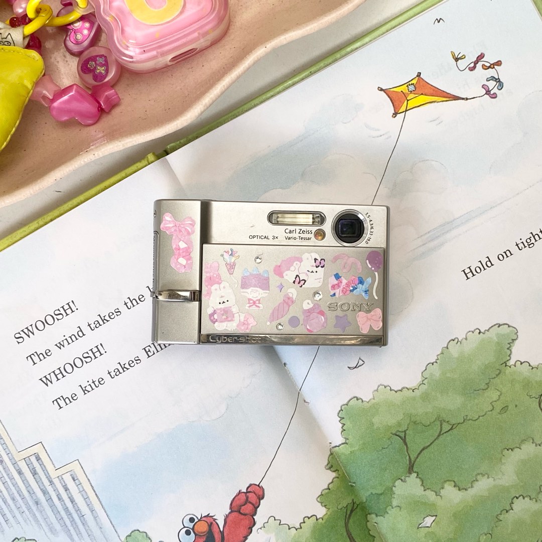 Vintage Sony Cybershot DSC-T50 Silver Digital Camera Touchscreen ...