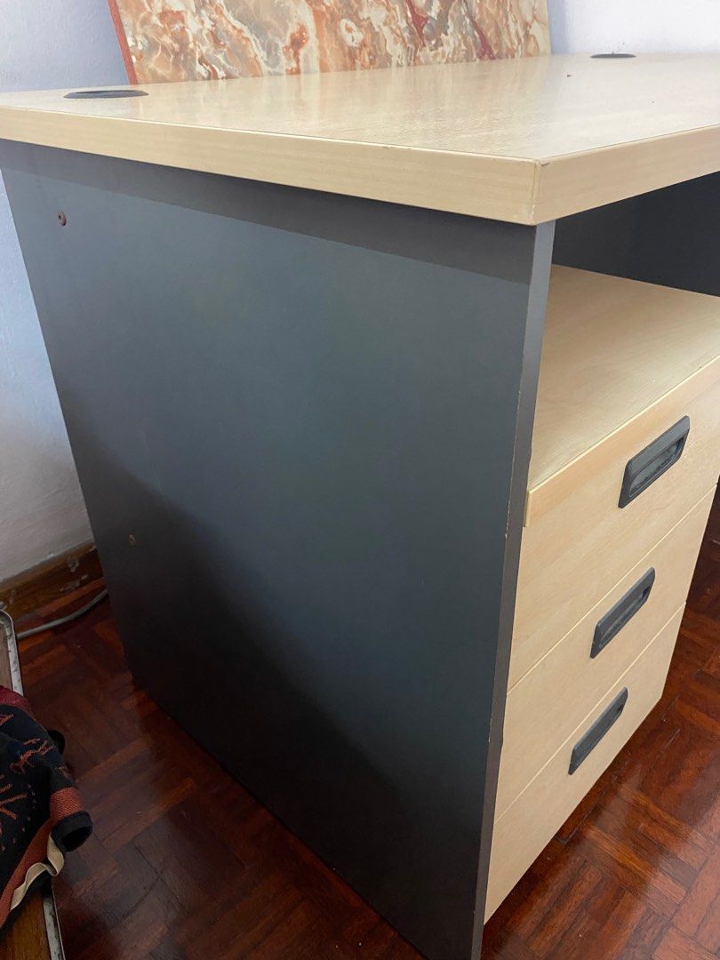 Wooden Laminated Office Table / Desk with 3-tier Drawer, Furniture ...