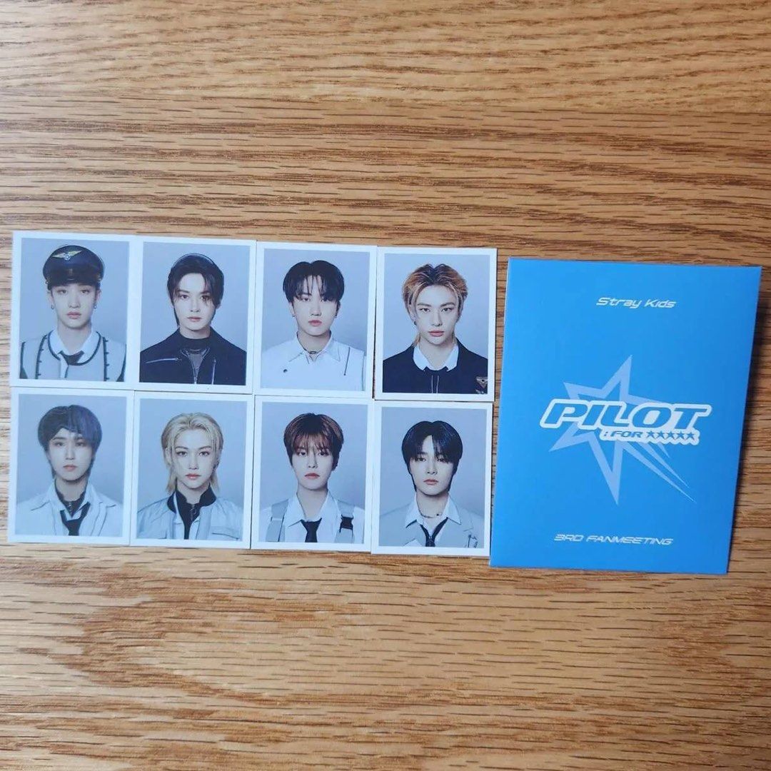 wts stray kids skz pilot fanmeet id, Hobbies & Toys, Memorabilia ...