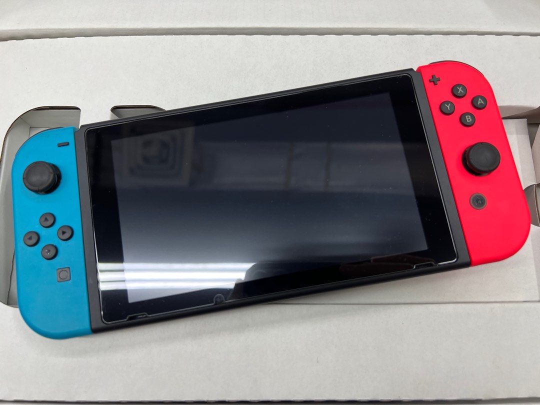 ( USED ) Nintendo Switch V2, Video Gaming, Video Game Consoles ...