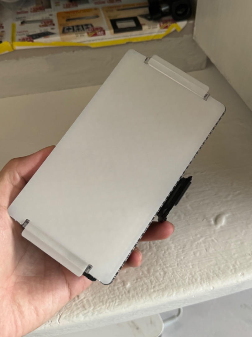 Aputure Amaran f1 and NPF970 batteries, Photography, Photography ...