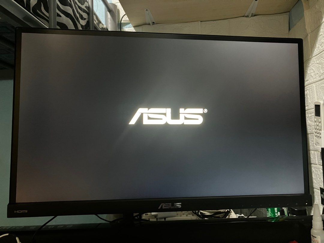 ASUS MONITOR 23 inches, Computers & Tech, Desktops on Carousell