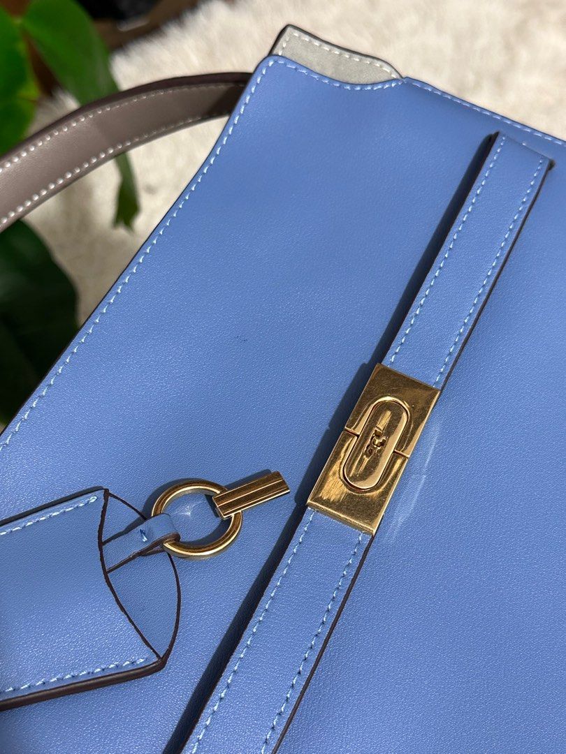 Authentic Tory Radziwill Double Bag, Luxury, Bags & Wallets on Carousell