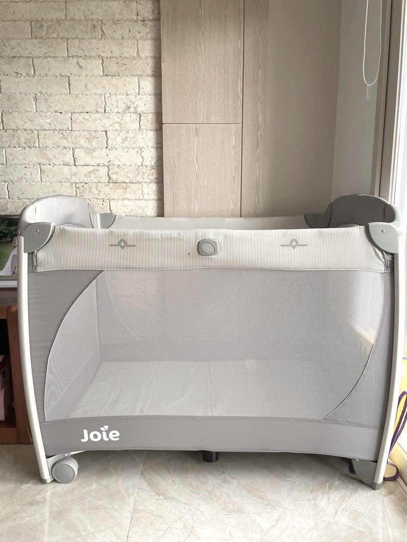 Baby Crib, Babies & Kids, Baby Nursery & Kids Furniture, Cots & Cribs ...