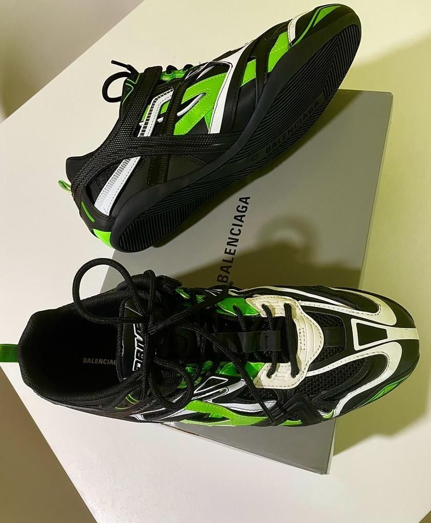 balenciaga sneakers black and green