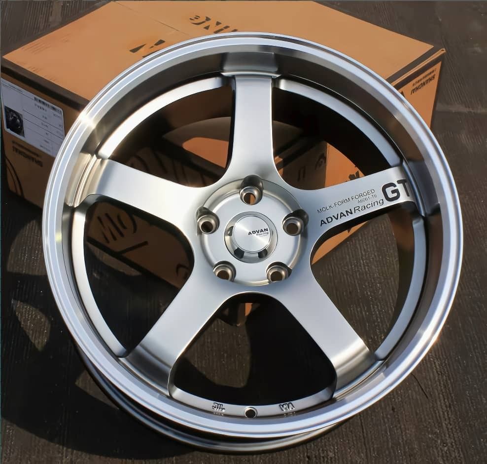 Brand New 18 Inch Flow Form Rims, Car Accessories, Tyres & Rims on ...
