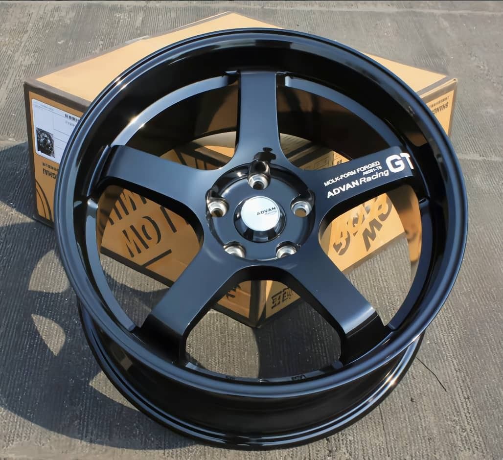 Brand New 18 Inch Flow Form Rims, Car Accessories, Tyres & Rims on ...