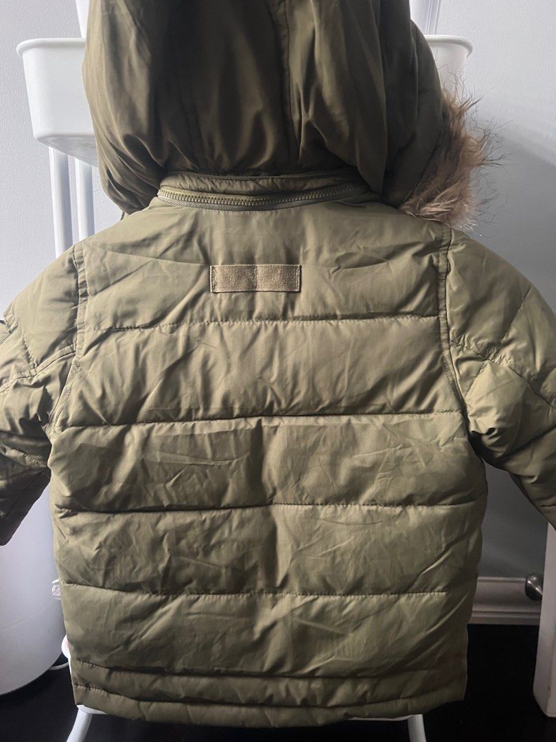 Brandnew Gap Army Puffer Jacket, Babies & Kids, Babies & Kids Fashion ...
