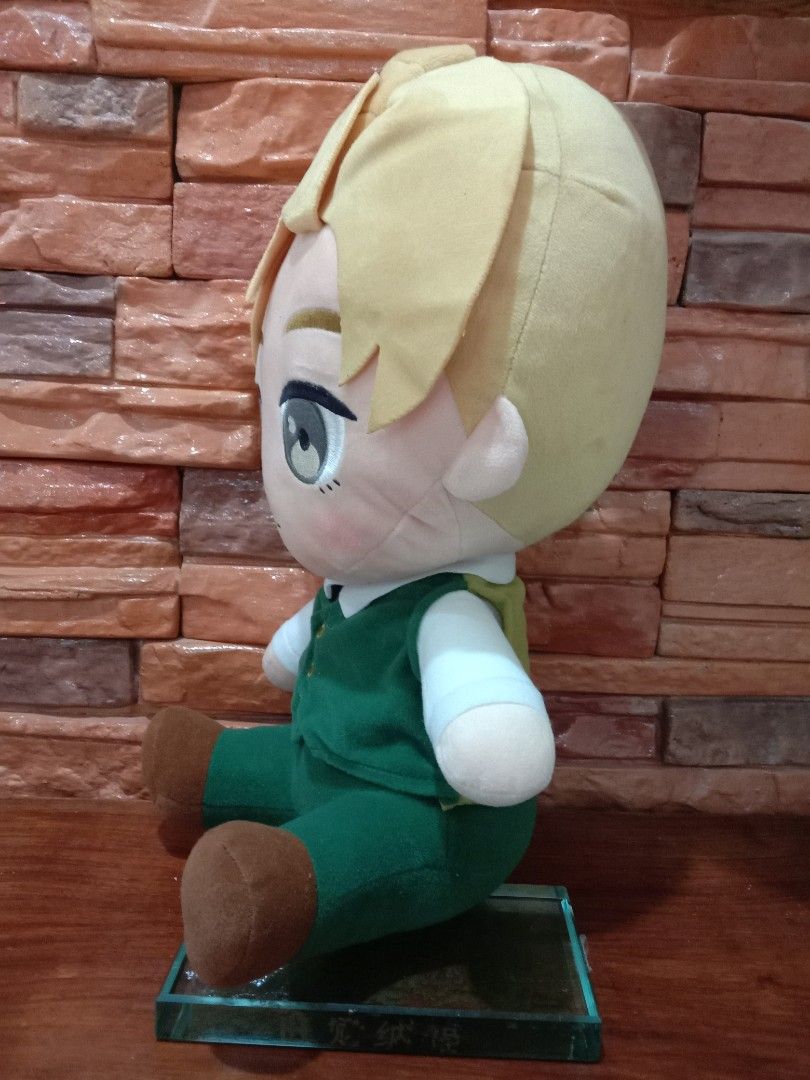 BTS TINY TAN V PLUSH KIM TAE HYUNG, BNWT, 14 INCHES, Hobbies & Toys ...