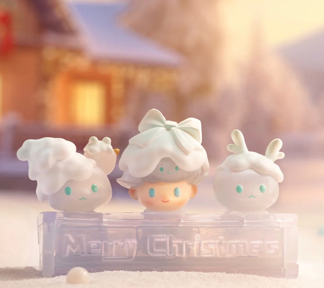 dimoo christmas, Hobbies & Toys, Toys & Games on Carousell