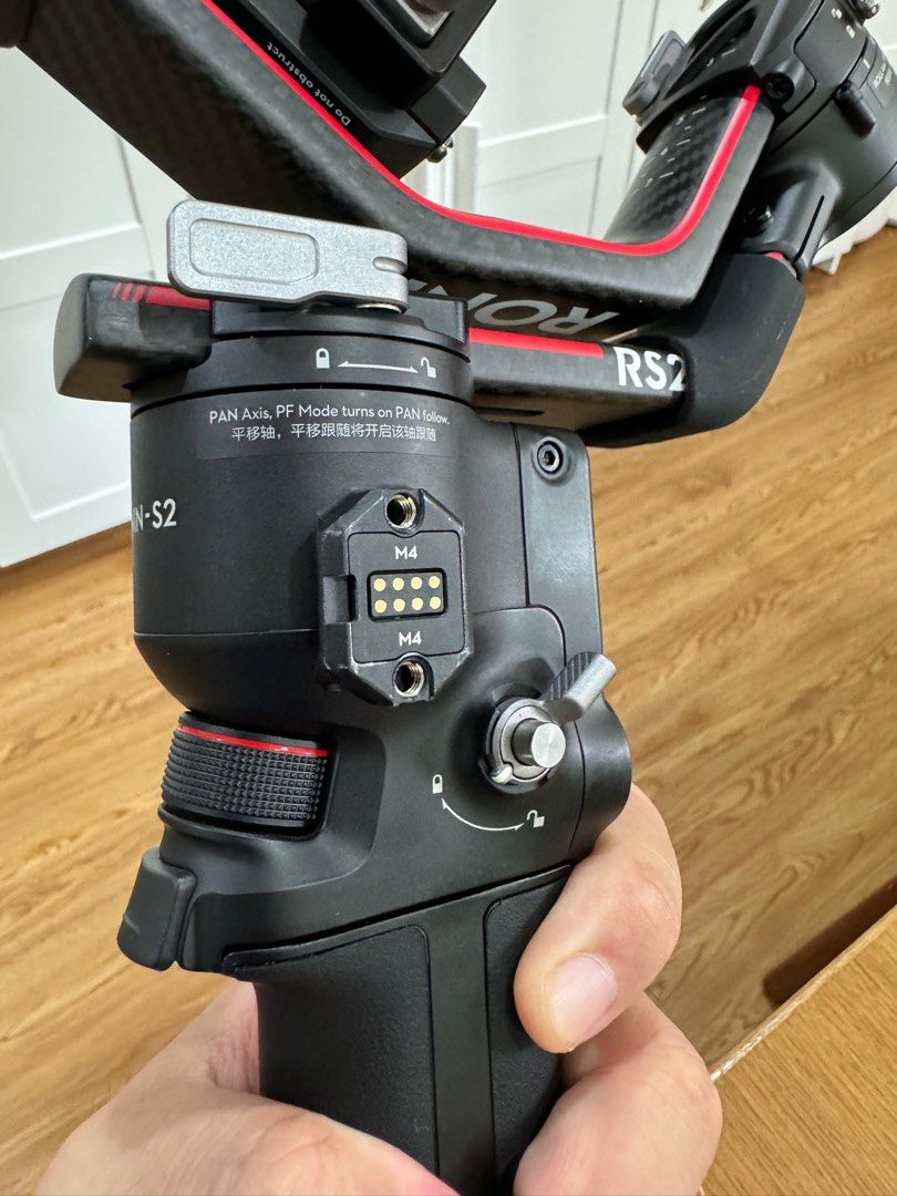 DJI RS2 Pro (less some items), Photography, Video Cameras on Carousell