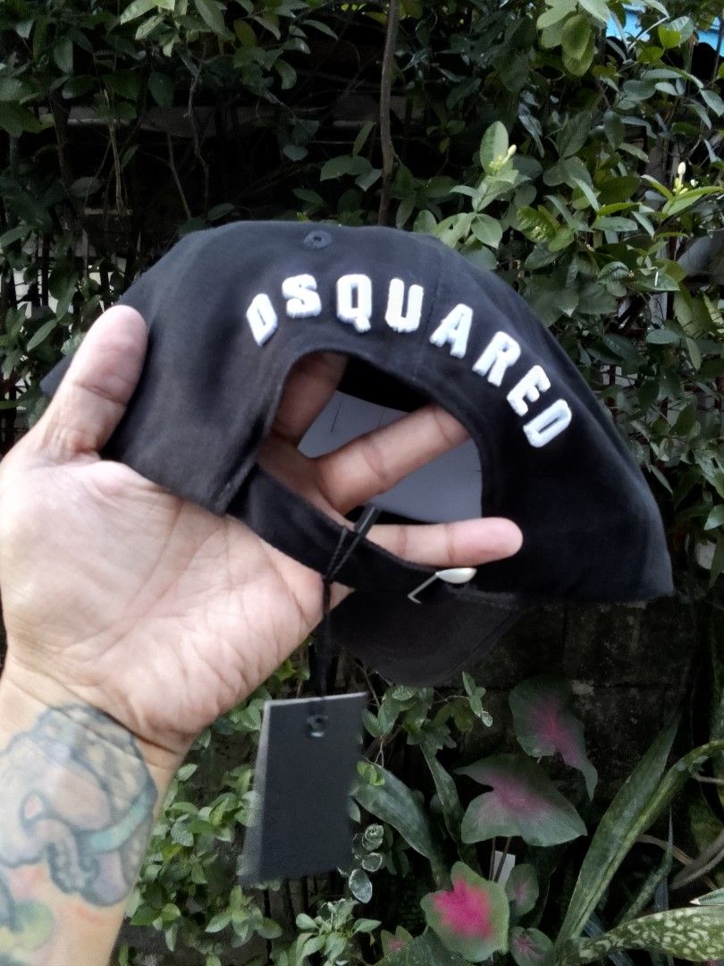 DSQUARED 2 - ICON, Men's Fashion, Watches & Accessories, Caps & Hats on ...