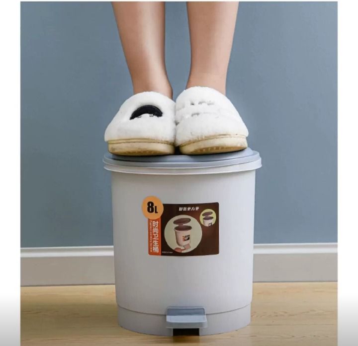 Dustbin (step on), TV & Home Appliances, Other Home Appliances on Carousell