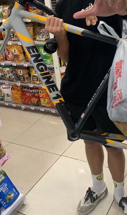 Engine 11 votex rare colourway 3 in sg WTT/WTS, Sports Equipment ...