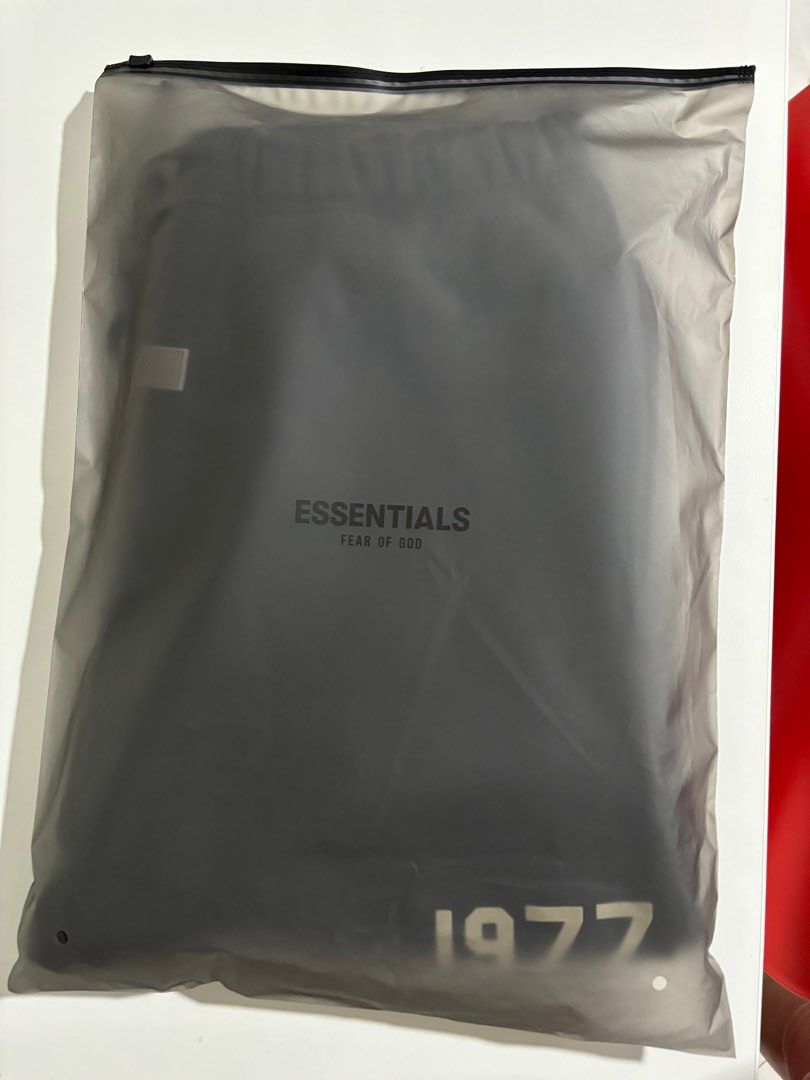 Fear of God Essentials 1977 Sweatpants, Men's Fashion, Bottoms, Joggers ...